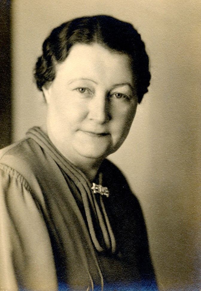 On This Day: Birth of Jennie “Jen” Nell Taylor – Talking Leaves