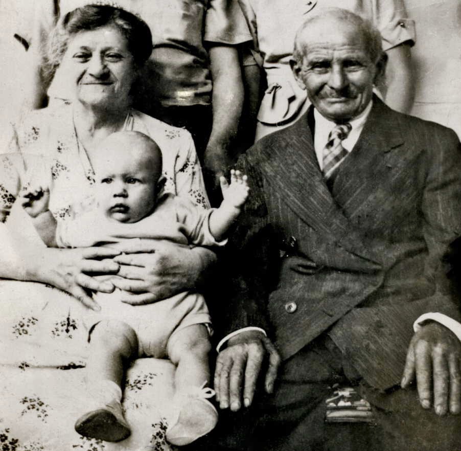 John Jacob Jingleheimer Schmidt – Talking Leaves